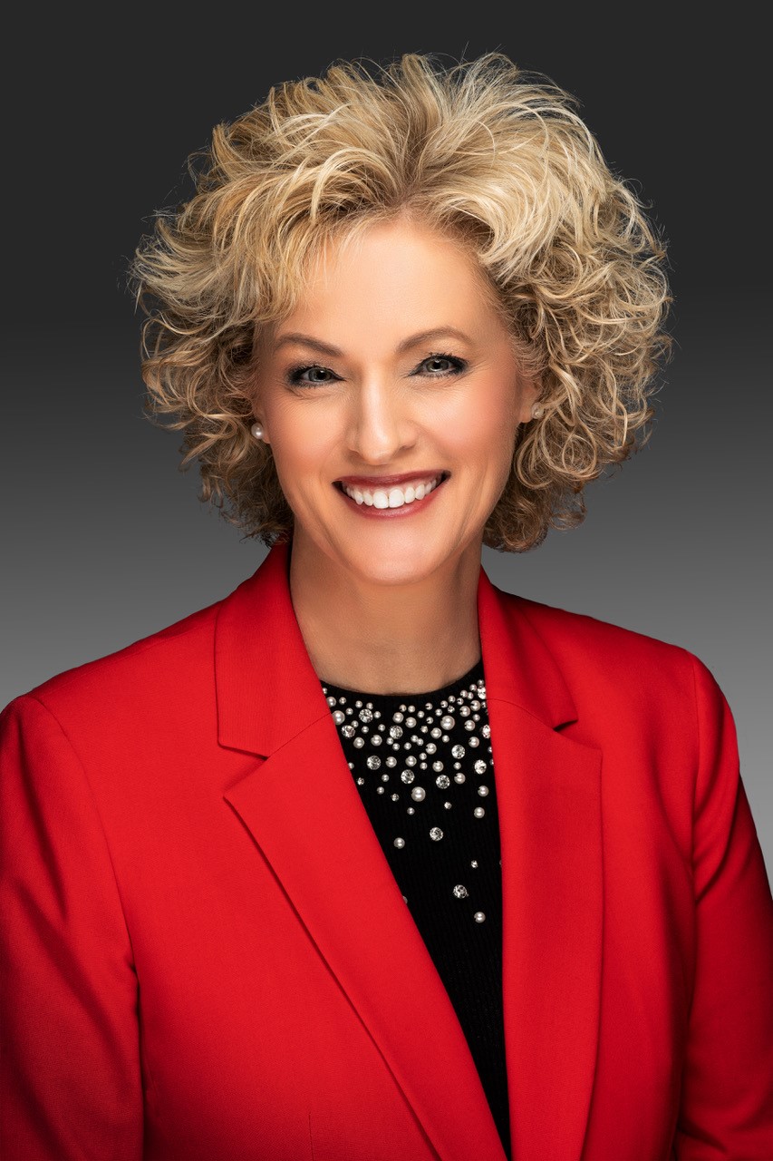 Feedback Friday – Holly Hoffman - Midwest Speakers Bureau