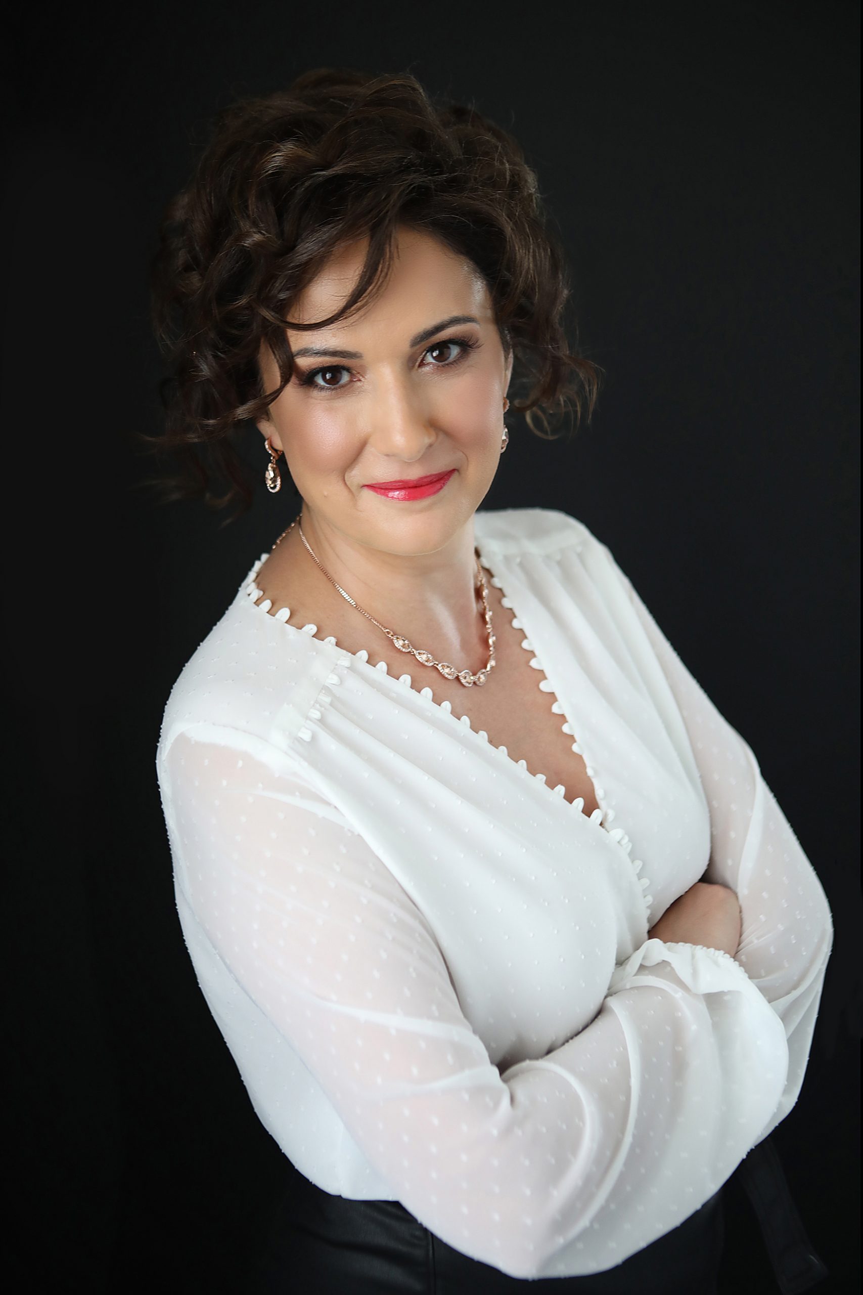 Meet 2021 Showcase Speaker Dima Ghawi - Midwest Speakers Bureau