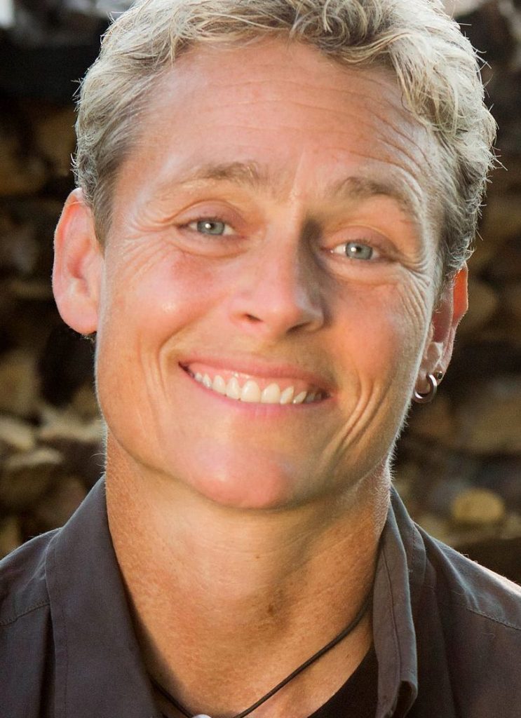 Grow Wild: Learn How to Make the Most of Your Workplace - Midwest Speakers Bureau