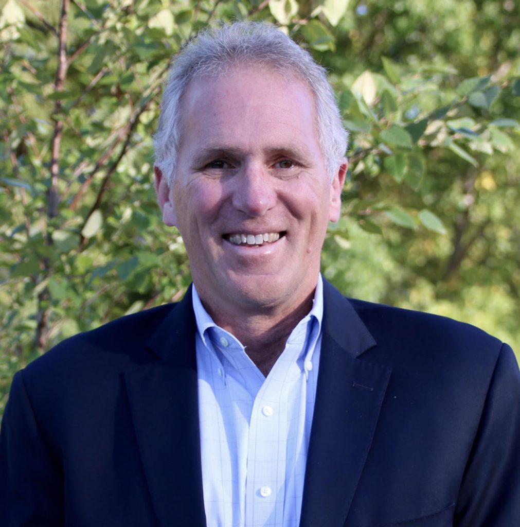 Chuck Long - Midwest Speakers Bureau